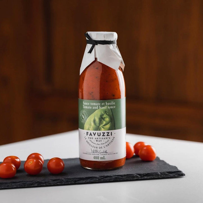 Favuzzi Basil Tomato Sauce 1L – Sorella Boutique Gourmande